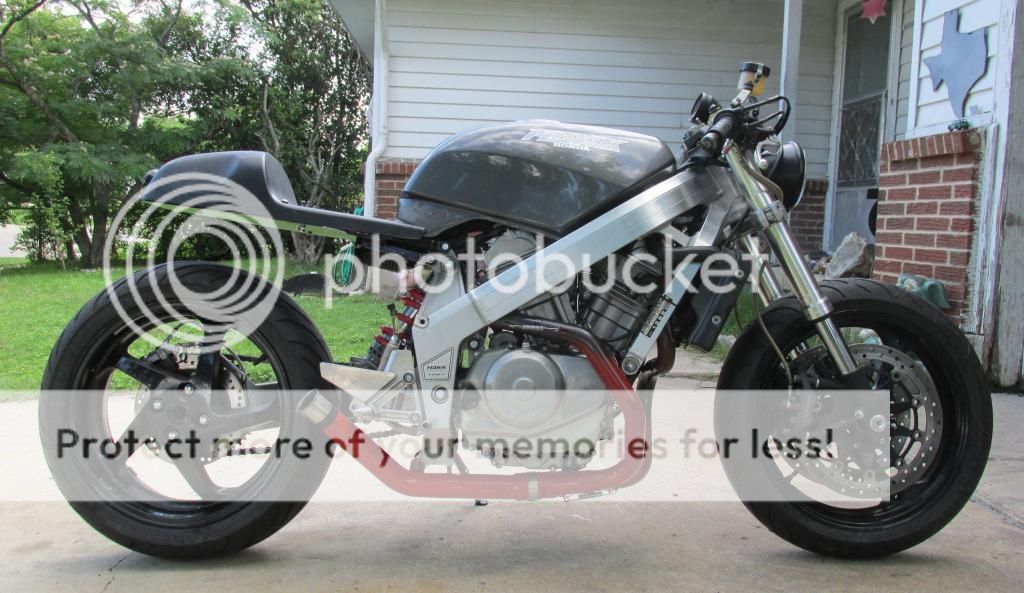 Honda Hawk GT (NT650) Big Bore | Custom Fighters - Custom Streetfighter ...